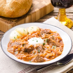 Szegediner Gulasch (German Sauerkraut Beef Goulash)
